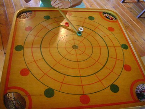 Know Carrom Board Game History, Rules & Tips | Sports Craazy