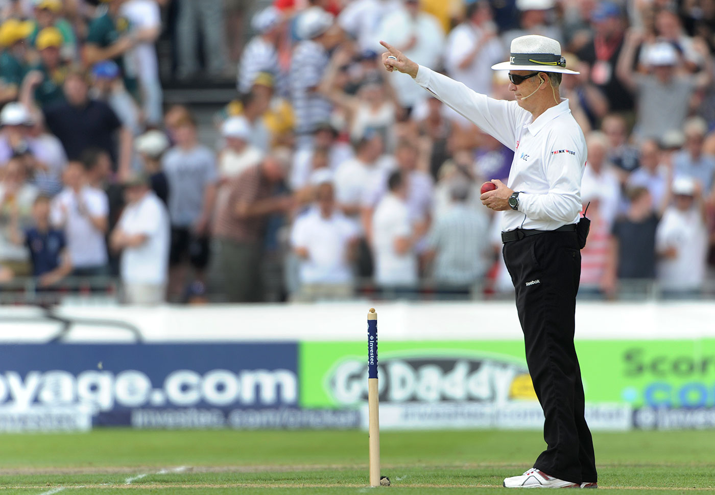 Best Cricket Umpires: List of Best Cricket Umpires of All Time