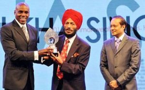 Milkha Singh Biography | Indian Track & Field Athlete - SportzCraazy