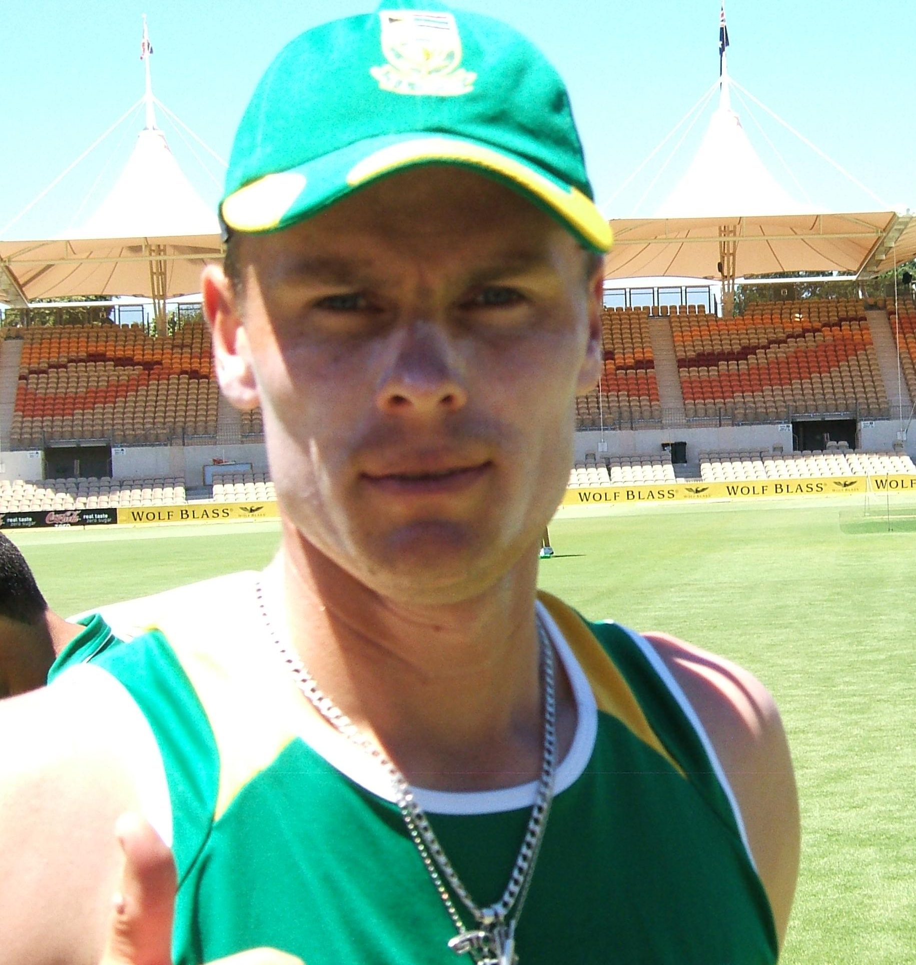 Johan Botha Biography, Profile, Net Worth, Ranking & Records