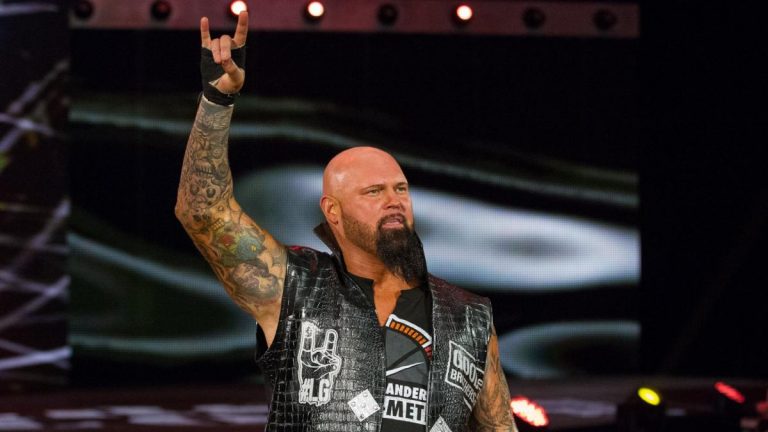 Luke Gallows Biography: Age, Height, Achievements, Facts & Net Worth
