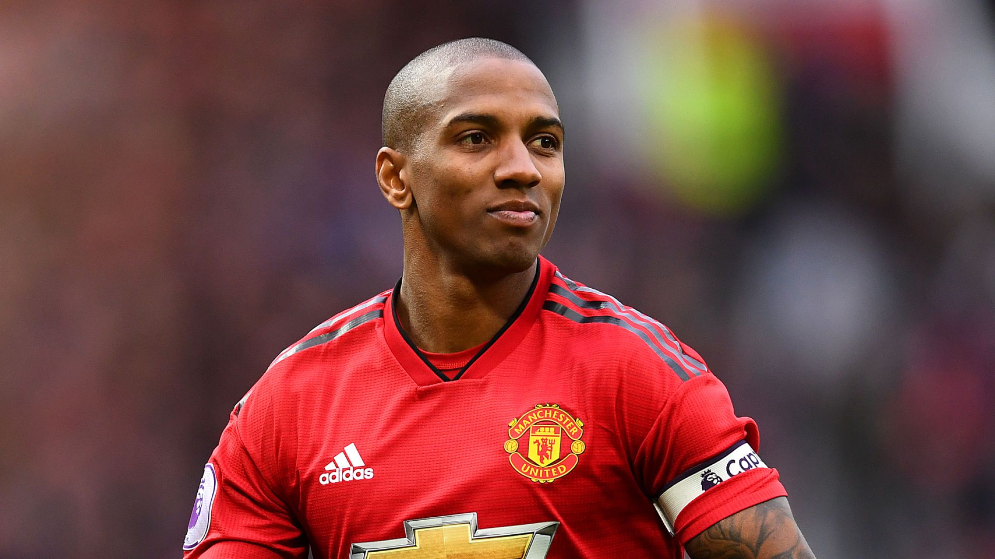 Ashley Simon Young Biography: Age, Height, Achievements, Controversy ...