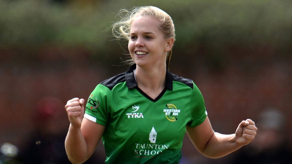 Freya Davies Biography: Early Life, Stats, & Achievements