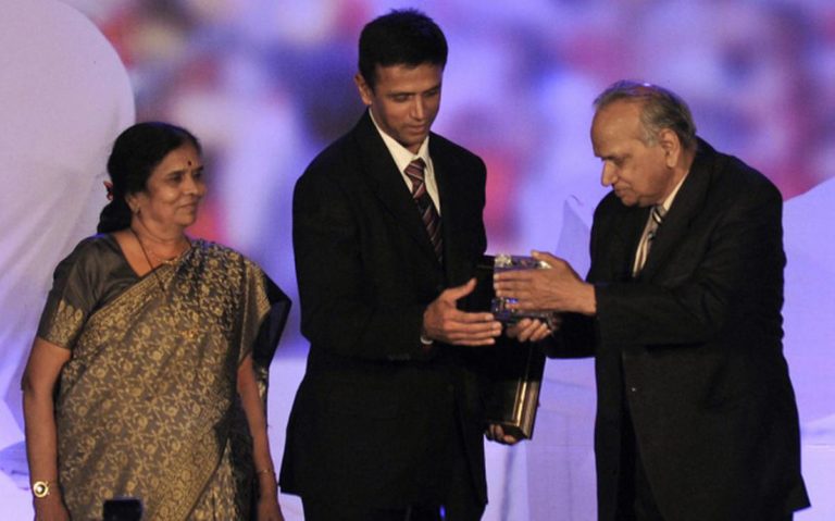Rahul Dravid Family, Wife, Son, Daughter, Father, Brothers, Sister ...