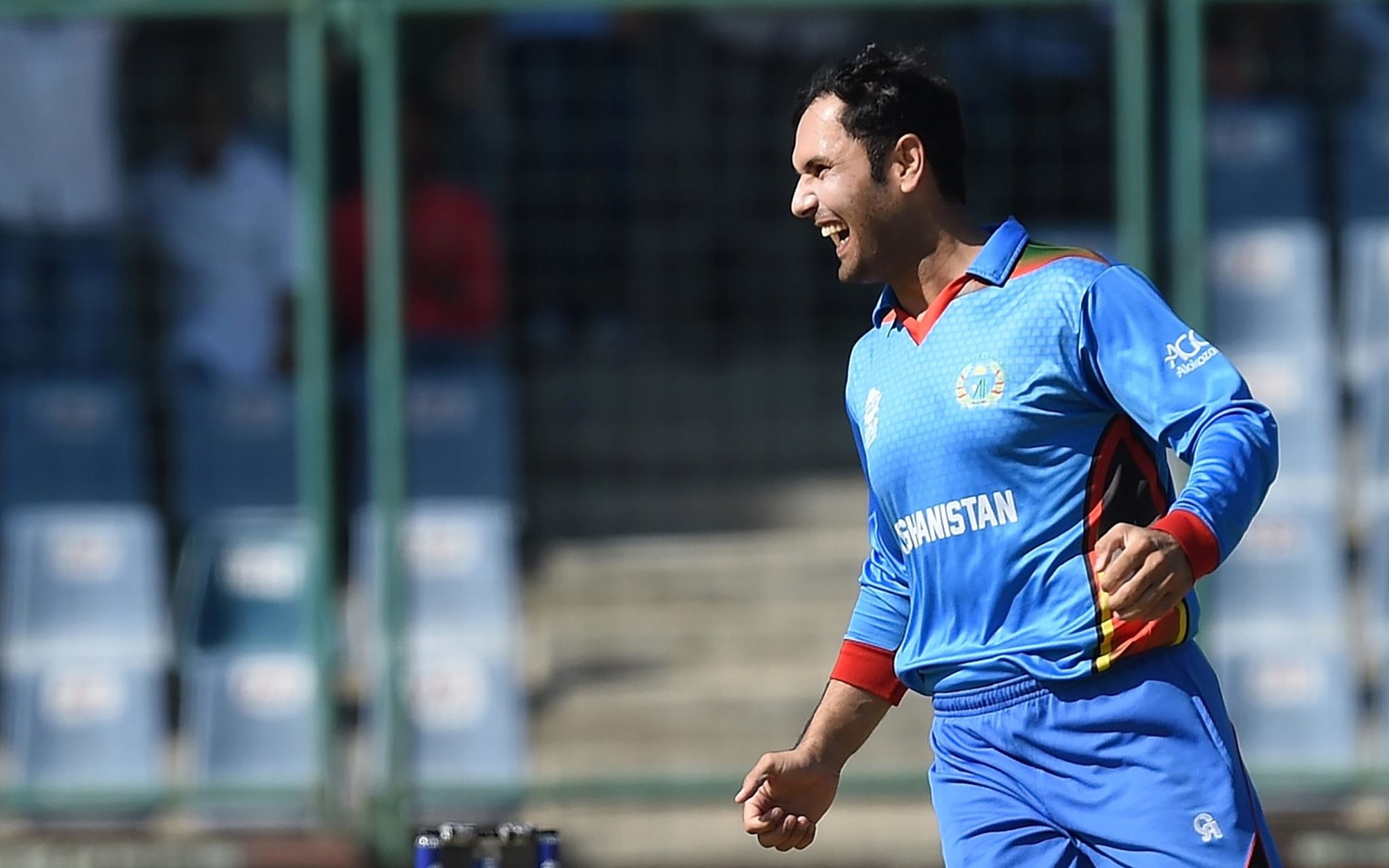 Top 5 bowling performances of Mohammad Nabi in international cricket