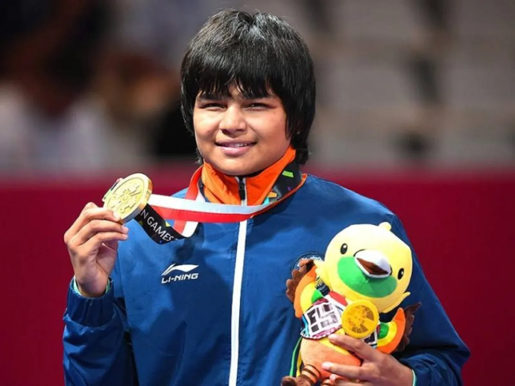 Divya Kakran Wrestler: Achievements, Personal Life, Family, Unknown Facts