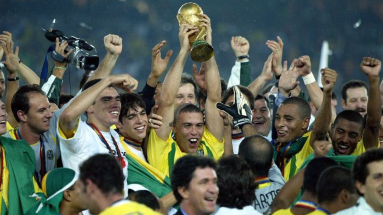 Which player has scored most Knockout round goals in FIFA World Cup ...