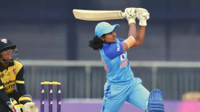 Dayalan Hemalatha : Biography, Personal Life, Acheivements, WPL team ...