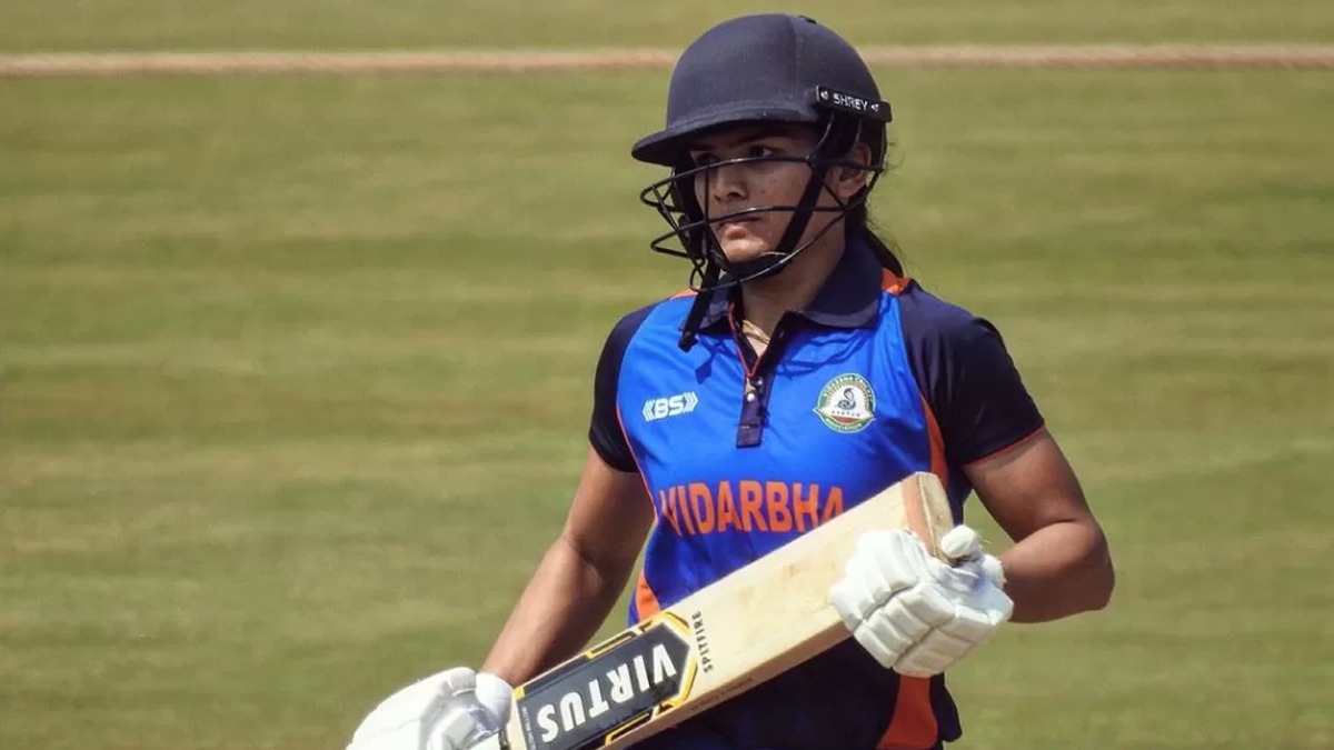 Disha Kasat Profile: Biography, Age, Height, Early Life, Professional ...