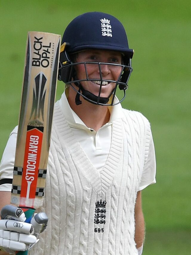 Zak Crawley breaks records in Ashes 189 - Sportzcraazy