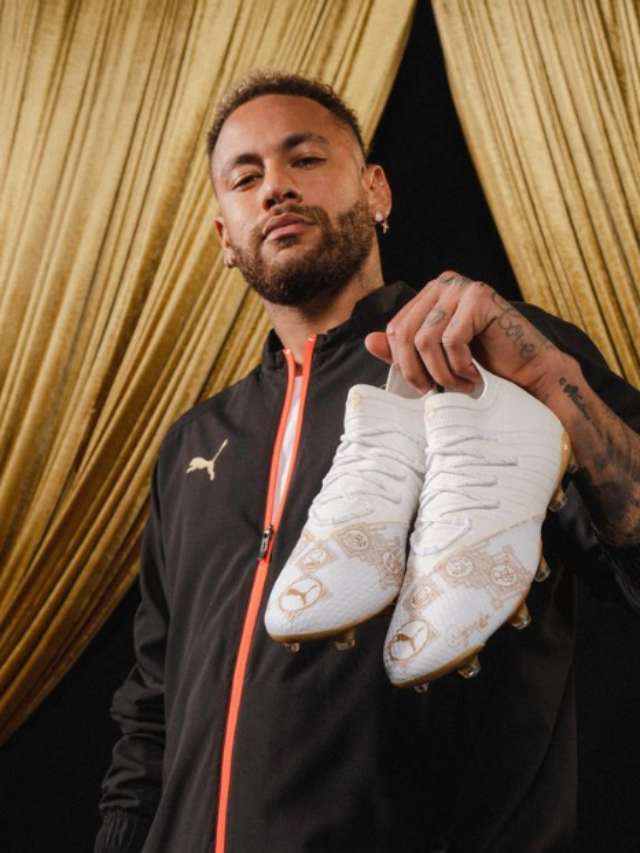 Neymar Honoured by PUMA - Sportzcraazy
